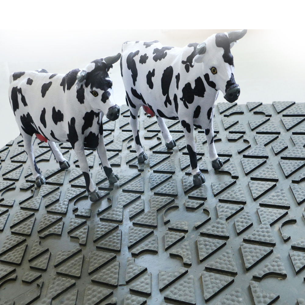 China Livestock Cow Rubber Mat Manufacturer and Supplier | Great Wall